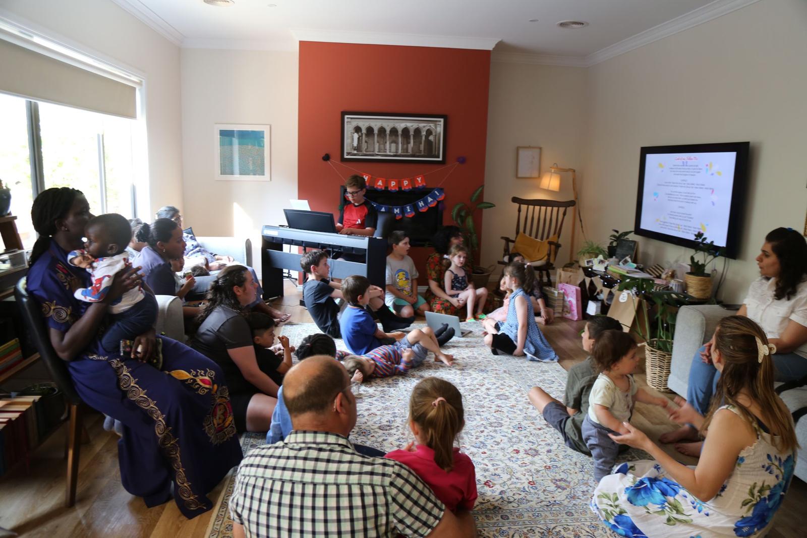 Celebrating Ayyam-i-Ha in groups – Australian Baha'i Horizons